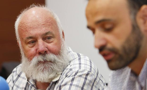 Ramón Lobo: «Al volver de una guerra en la que perdí a un amigo en ...